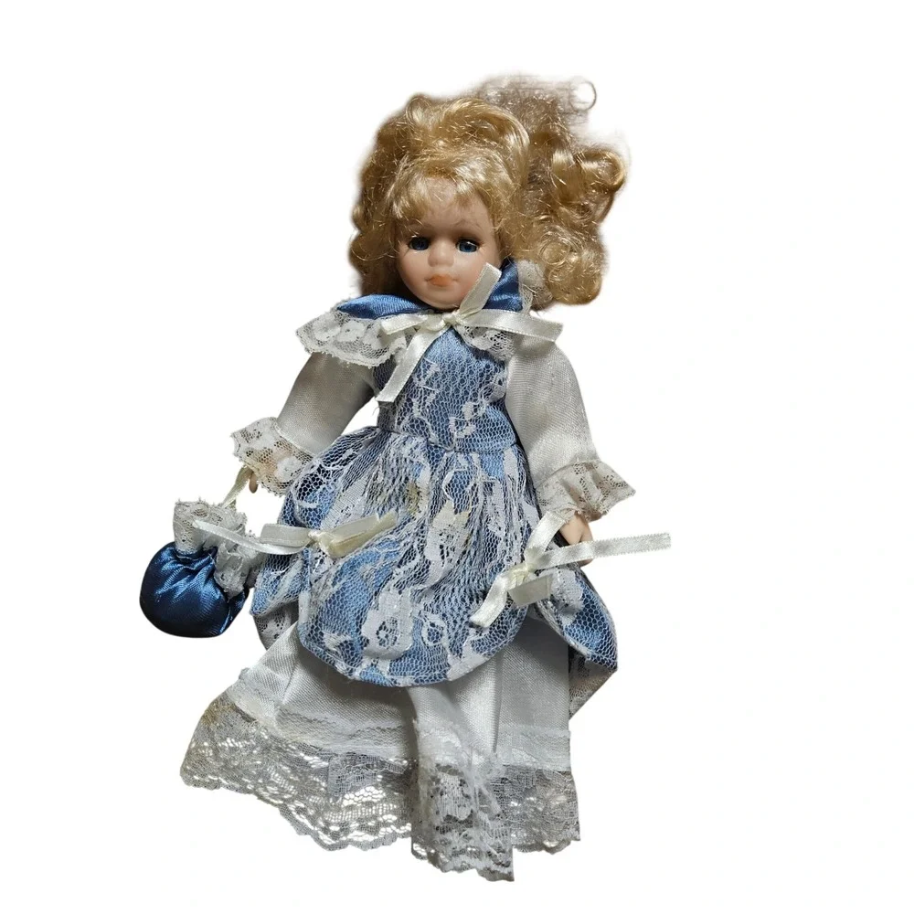 Toys | Vintage Victorian Style Porcelain Doll Blonde Lace Dress Blue ...